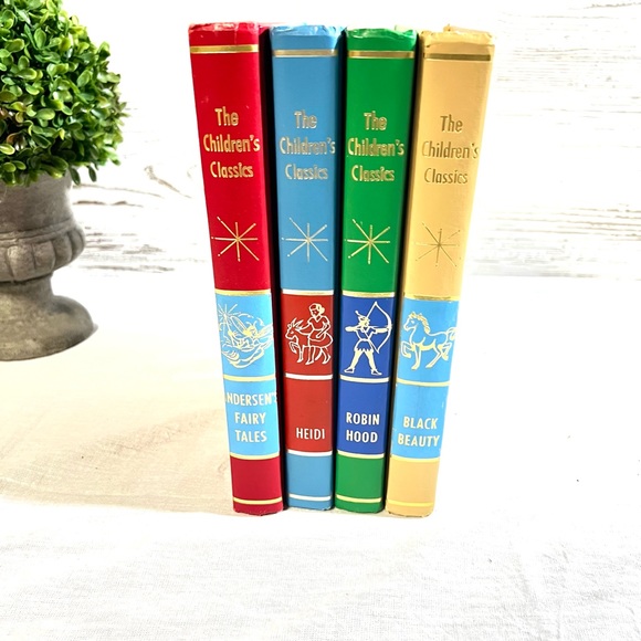 Other | Vintage Childrens Books The Childrens Classics 1961 Hardback ...